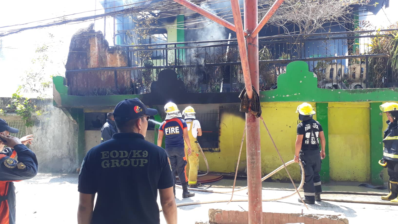 Ex-US Marine dies in police shootout after running amok and killing two ...