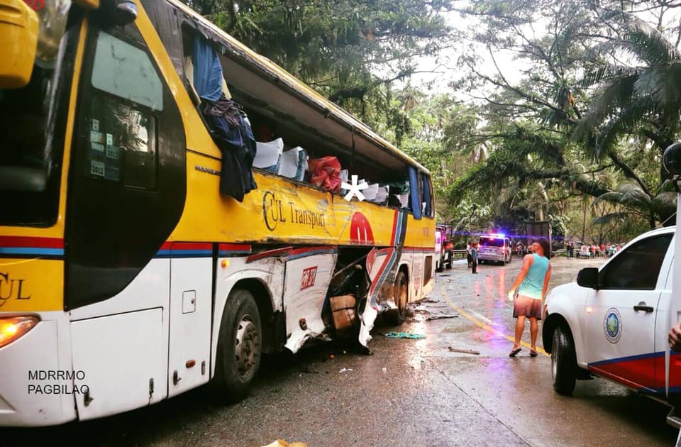 Child among 5 killed in van vs. bus accident in Quezon still ...