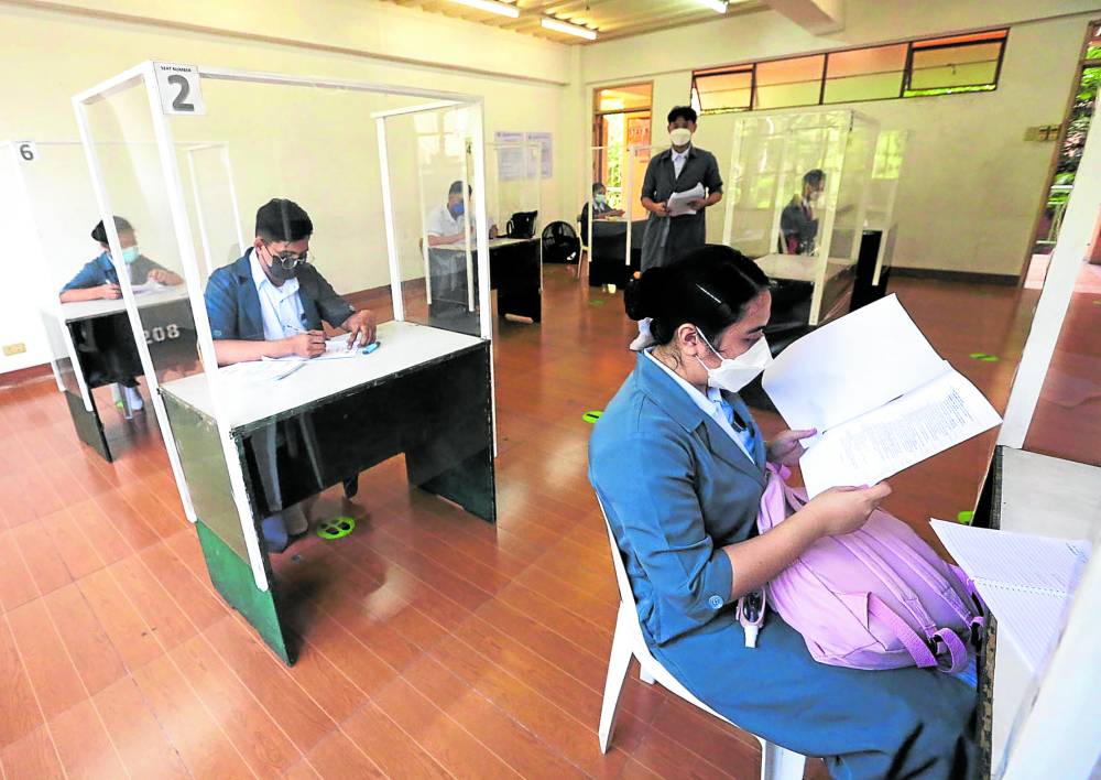 College students need PhilHealth to join face-to-face classes | PLN Media