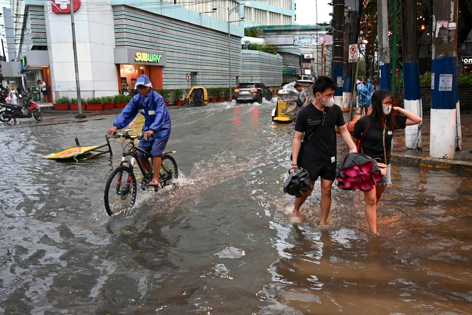Over 1 Million Pinoys Displaced Due To Typhoon Paeng PLN Media
