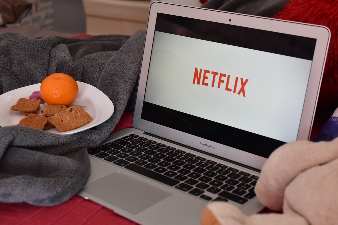 How to Join a Netflix Party - Host Long Distance Movie Nights with ...